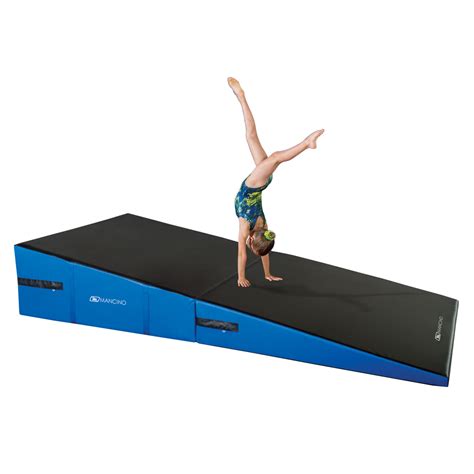 Cheese Wedge Mats Folding Incline Mats Gymnastics Mats