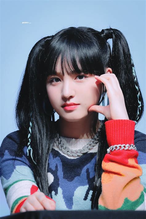 220827 Ive Liz Kpopping
