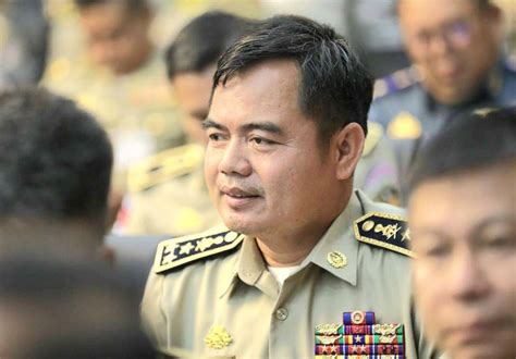 លោកសន្តិបណ្ឌិត នេត សាវឿន