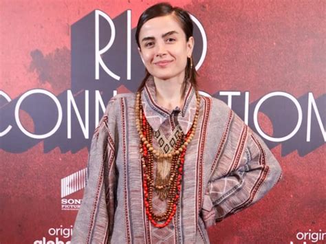 Maria Casadevall Comenta Sobre Não Usar Maquiagem Em Evento Achei Coerente