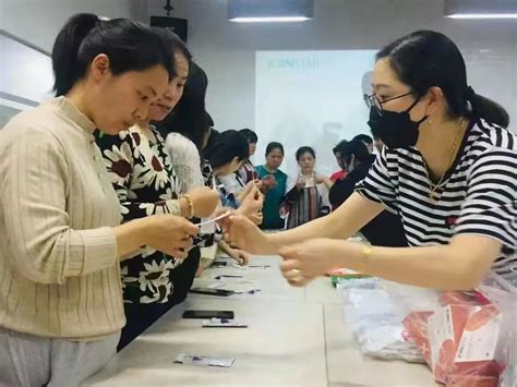 Ai·临有温暖 巾帼齐战疫 开发区巾帼齐动员，“无疫单元”展英姿澎湃号·政务澎湃新闻 The Paper