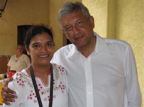Rufina Benítez electa presidenta de Morena Plaza de Armas Querétaro