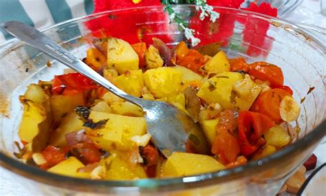 POVRĆE U RERNI Ukusan ručak pun vitamina i minerala RECEPT