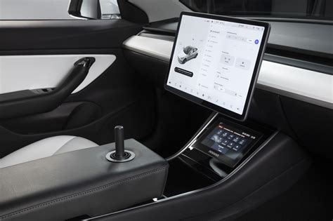 Autonomous Driving Inclusive Mobility For All Opportunities And Risks