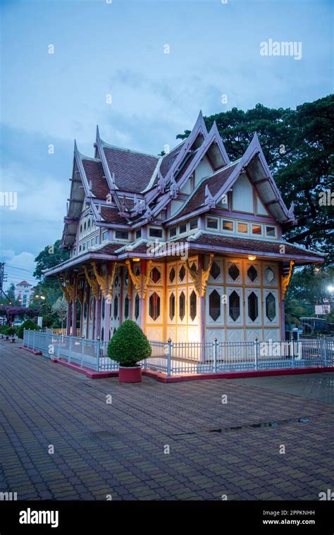Hua Hin Train Station Architecture Hi Res Stock Photography And Images
