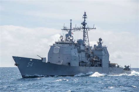 美軍飛彈巡洋艦「安提坦號」穿越台灣海峽！太平洋艦隊證實：驅逐艦「柯蒂斯．威爾伯號」同行，還有多艘中國軍艦尾隨 風傳媒