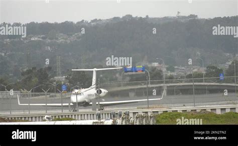 Gulf Stream Jet Stock Videos Footage Hd And K Video Clips Alamy