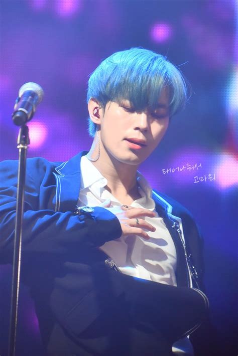 컴백에 파란 머리로 염색한 아이돌ㅠㅠㅠ 네이트 판