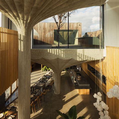 Omer Arbel Proposes Surrounding Washington Houses With Cedar Orbs