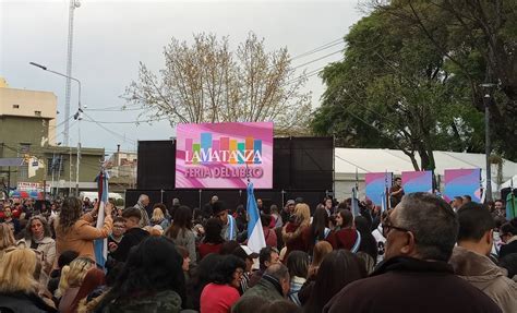 Comenzó la XVI Feria Municipal del Libro Primavera de Libros