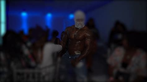 Bucknaykedfilms Muscular Male Stripper Manyvids