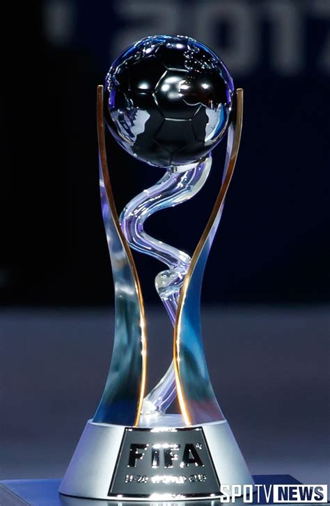 [포토s] Fifa U 20 월드컵 코리아 2017 우승 트로피