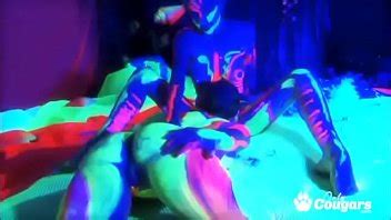 Lesbians Fuck Covered In Glow In The Dark Paint XVIDEOS COM