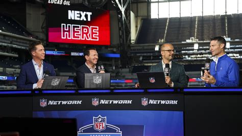 Nfl Network Crew Reacts To Aaron Rodgers Vice President News
