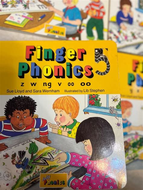Jolly Phonics Finger Phonics 興趣及遊戲 書本 And 文具 小朋友書 Carousell