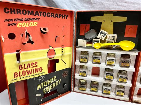 Vintage Gilbert Chemistry Experiment Set No 12054 In Metal Case