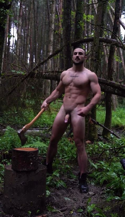 Big Dick Hunk Loves Exercising Being Outdoors Naked ThisVid