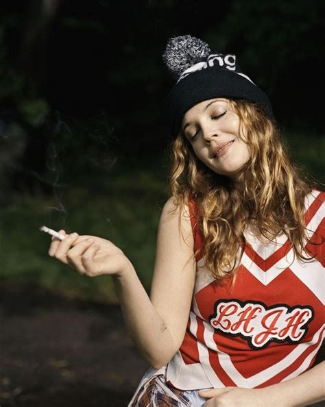 Drew Barrymore Smoking Pictures Qhoz