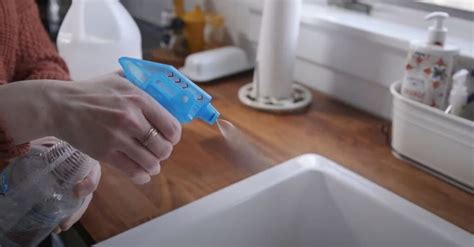 Can You Mix Dish Soap And Baking Soda Canyoumix