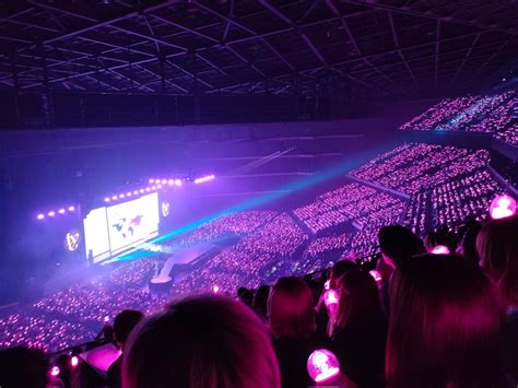 더쿠 오늘 아이브 월드투어 일본 콘서트 사진