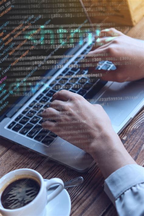 Conceito De Colagem De Html E Css Com Pessoa Foto Grátis