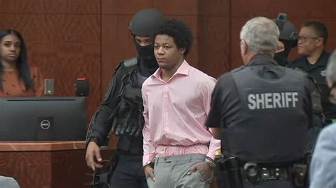 Houston Man Pleads Guilty To Murder And Beating Detention Officer