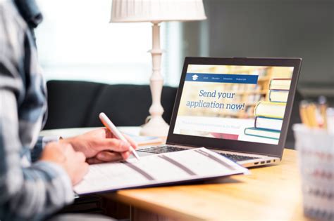 When Do College Admissions Decisions Come Out For 2025