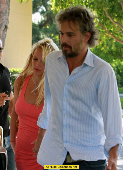 Britney Spears Hard Nipples In Pink Dress Paparazzi Shots