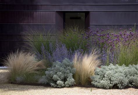 14 Ideas To Make A Small Garden Look Bigger Artofit