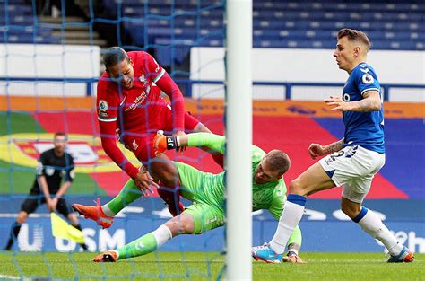 שערוריית ואן דייק ב Var שכחו את החוקה