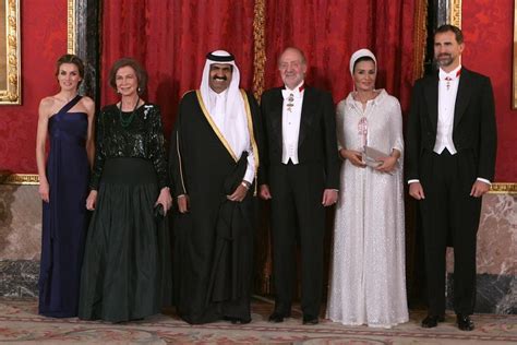 Así Son Las Tres Mujeres Del Emir De Qatar Con Las Que Tiene 13 Hijos
