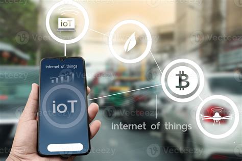 Sistema Iot Que Utiliza Dispositivos Móviles Para Controlar Todos Los