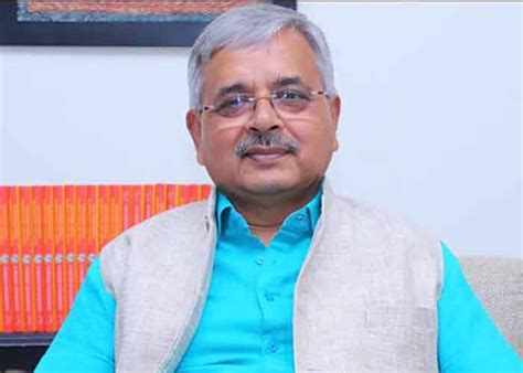 Journalist Umesh Upadhyay Dies After Falling From Building Pm Modi