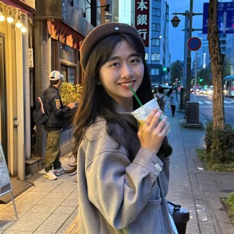 游方瑜mandy fang yu 1213 threads say more