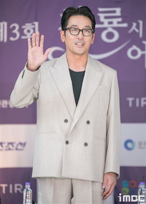 포토 하정우 카리스마 미소