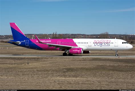HA LXL Wizz Air Airbus A WL Photo by András Soós ID Planespotters net