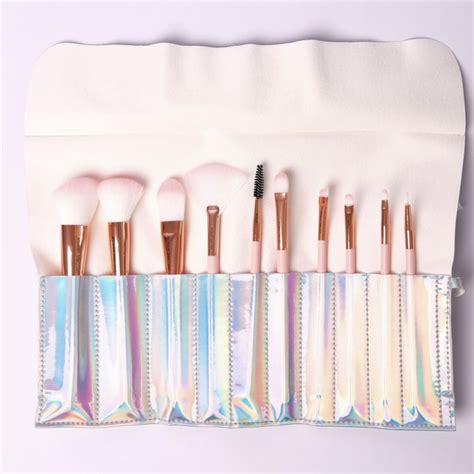 Unicorns Approve Набор кистей для макияжа купить с доставкой по выгодным ценам в интернет