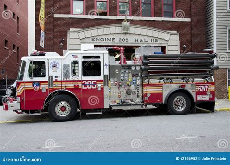 911 Fdny Station Editorial Photography Image Of Firemen 62166982