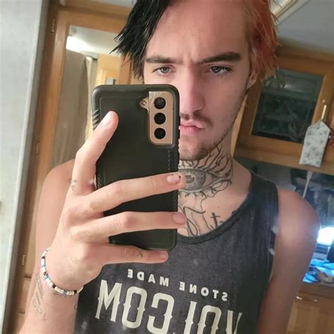 Lauren Boeberts Son Fails To Show For Crash Related Court Hearing