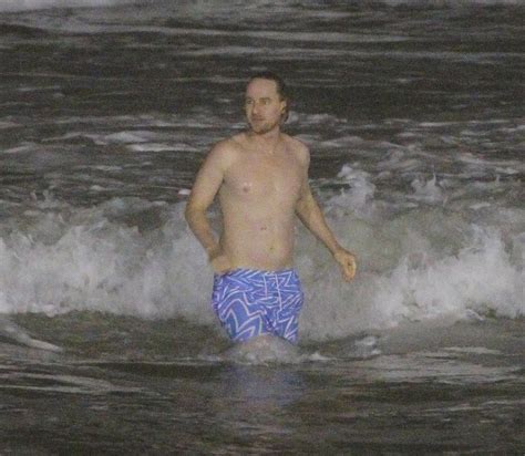 Owen Wilson And Stephen Dorff Midnight Dip At Ipanema Beach Oh Yes I Am