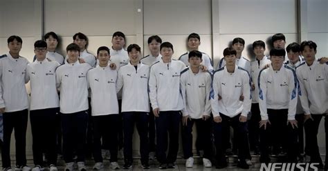 男핸드볼 파리올림픽 지역예선 첫 경기서 Uae 제압