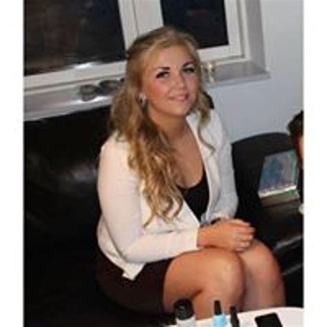 Stream Noelle Beatrice Music Listen To Songs Albums Playlists For