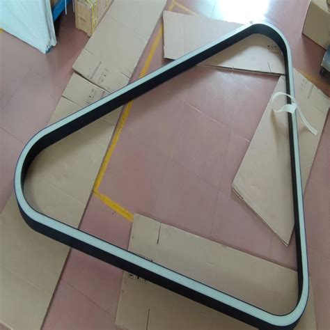 4060 Aluminum Curve Triangle Linear Light Office Linear Light And