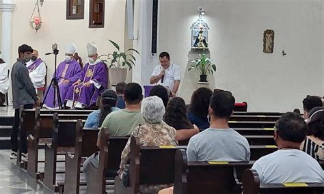 Tragédia Em Petrópolis Emoção Marca Missa De Sétimo Dia Da Família De
