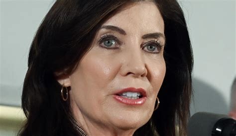 Ny Governor Kathy Hochul Could Pardon Trump Smart Move For Biden