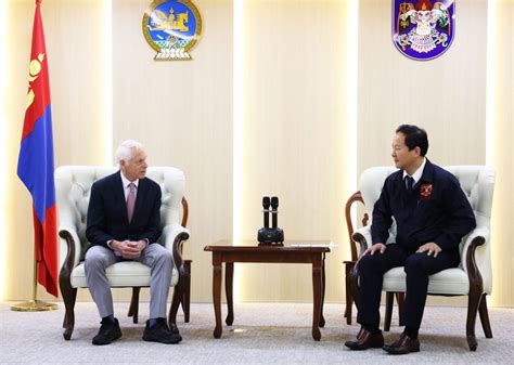 Денвер хот дахь Монгол Улсын Өргөмжит консул Ж Вагенландер тэргүүтэй төлөөлөгчдийг хүлээн авч