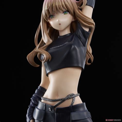 グリッドマンユニバースZOZO BLACK COLLECTION 南夢芽 フィギュア 画像一覧