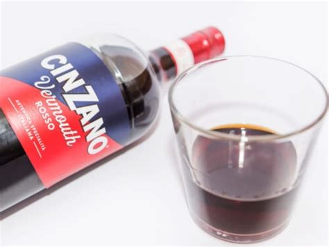 20 Best Rum Mixers For Tasty Cocktails Insanely Good