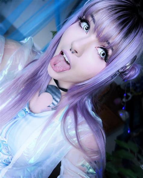 Pin By Madeline On Emoscenealt Leda Muir Scene Hair Cute Emo Girls