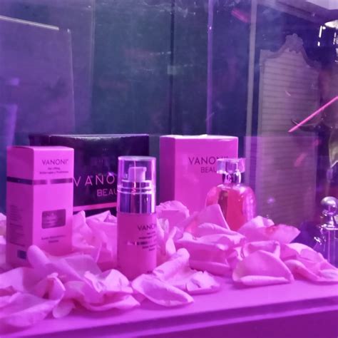 Presenta Diana Vanoni Fragancia «vanoni Beauty « Luciérnaga Informativa